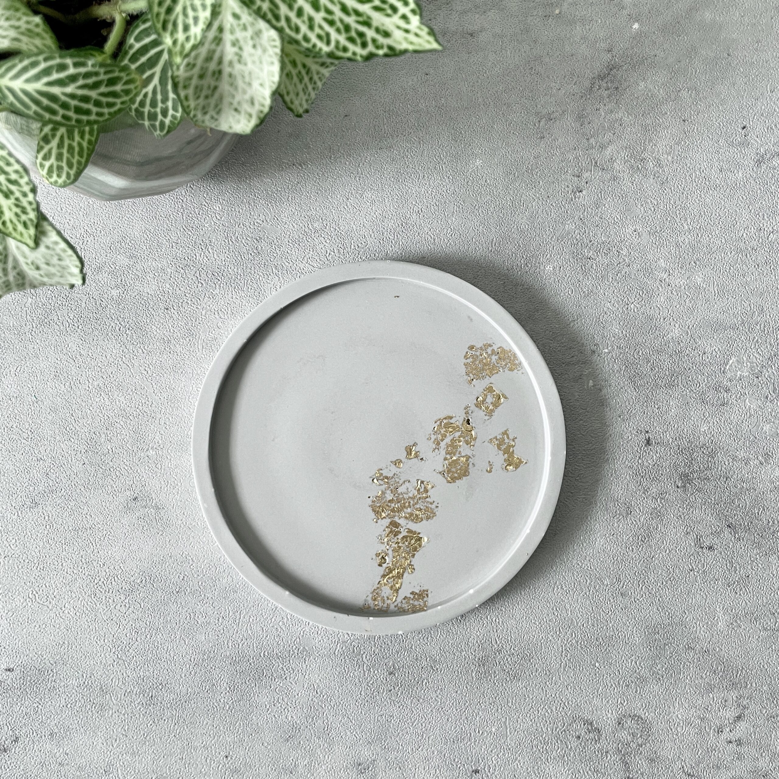 Round Coaster (Solid) – Jhoou Studio