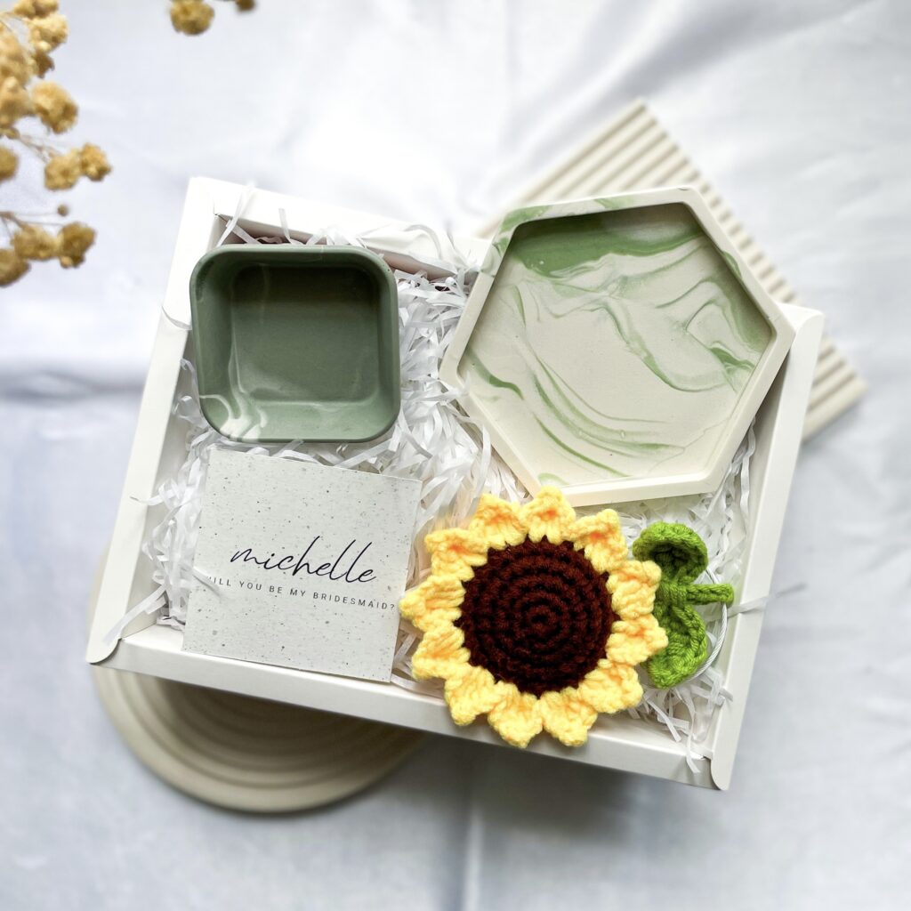 Curated Gift Box – Jhoou Studio